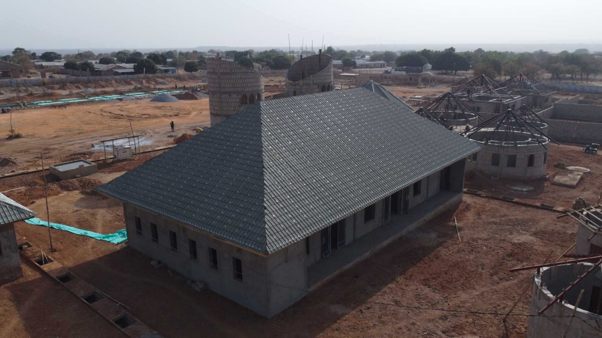 Palais de Nikki et l’Arène de la Gaani - SIRAT SA